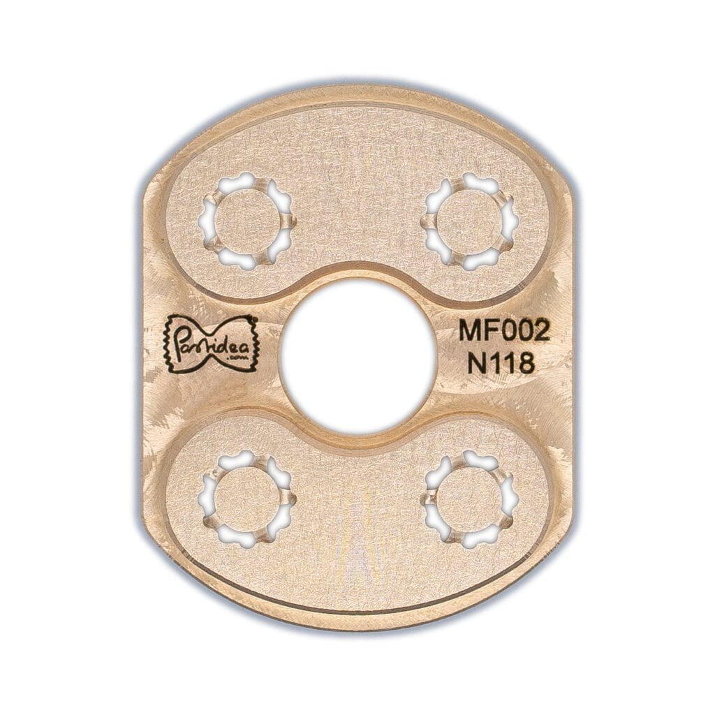 Pre-defined kit with a vertical insert casing and three pasta die ...